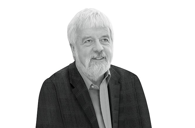 Obituary: Prof. Dr. Walter Thiel: RESOLV